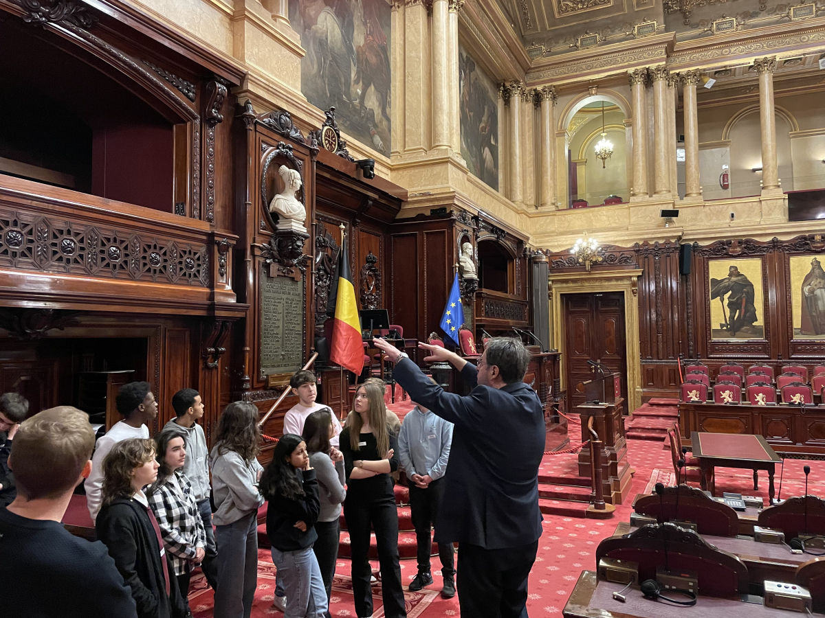 Visite du parlement et du sénat | Collège Saint-Joseph de Chênée